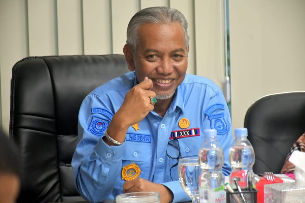 ASN Pemprov Sulbar Wajib Masuk Kantor Pasca Libur Bersama Idhul Fitri 2025 - baleonews.com